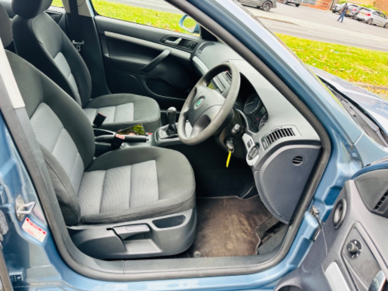 Skoda Octavia 1.6 FSI Ambiente Euro 4 5dr - A UK Car Company